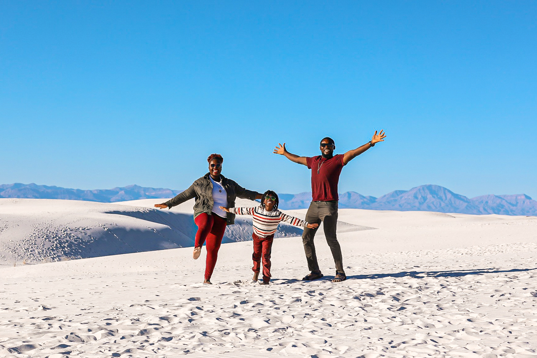 10 of the Best Travel Websites for Adventurous Families | OARS