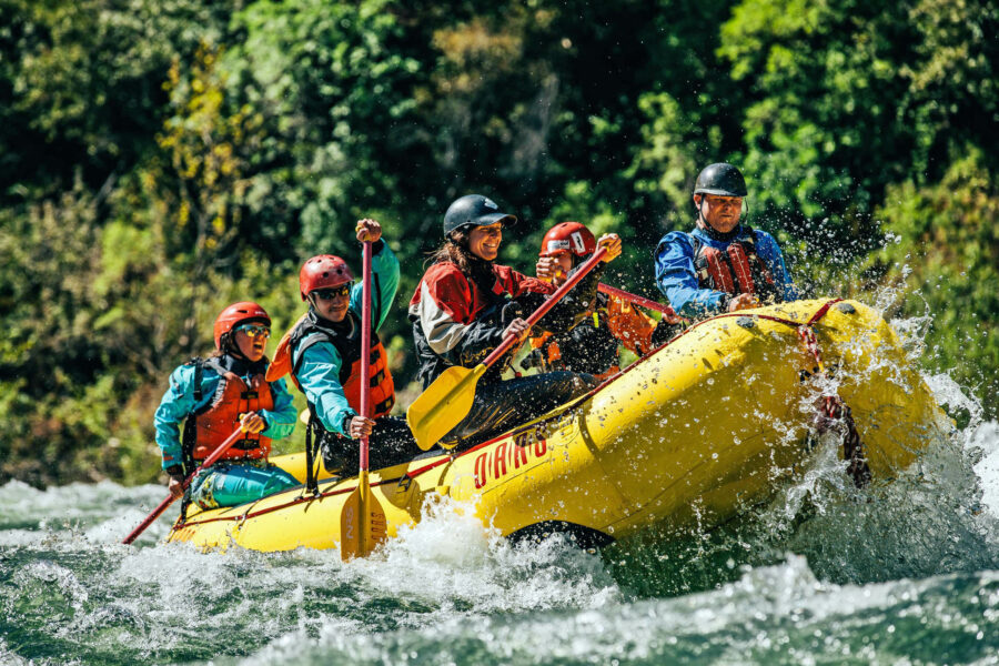 Whitewater Guide Schools – OARS