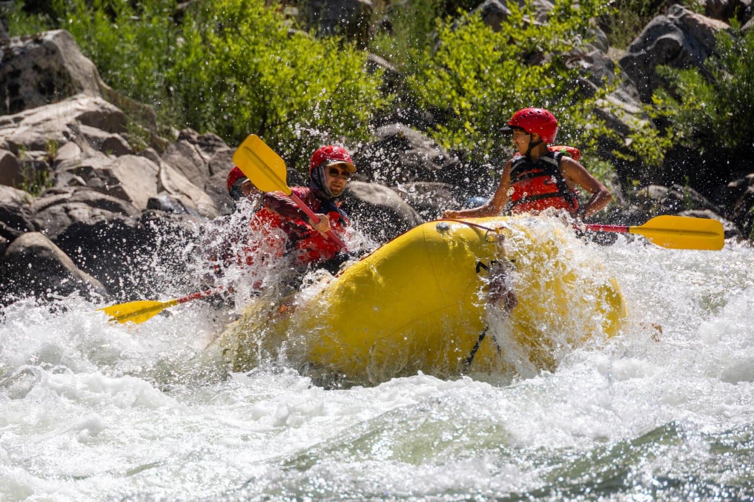 Whitewater Guide Schools – OARS