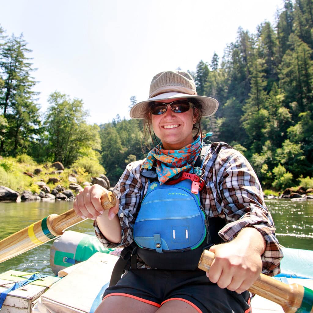 Oregon Rowing Guide School – OARS